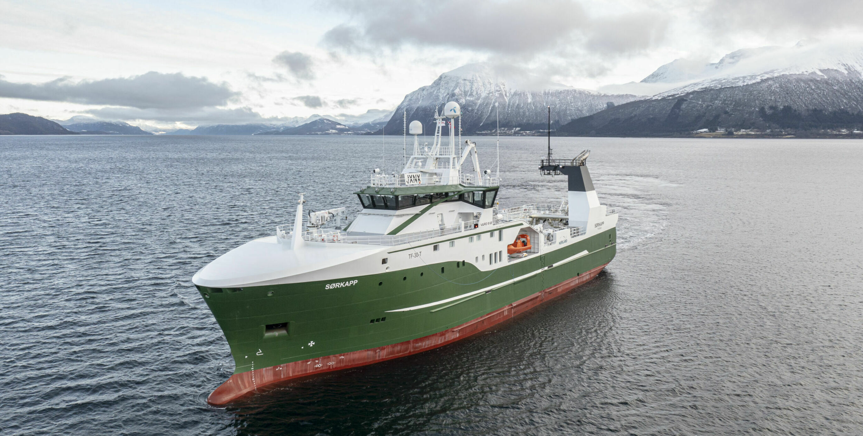 Stern trawler Sørkapp delivered - VARD