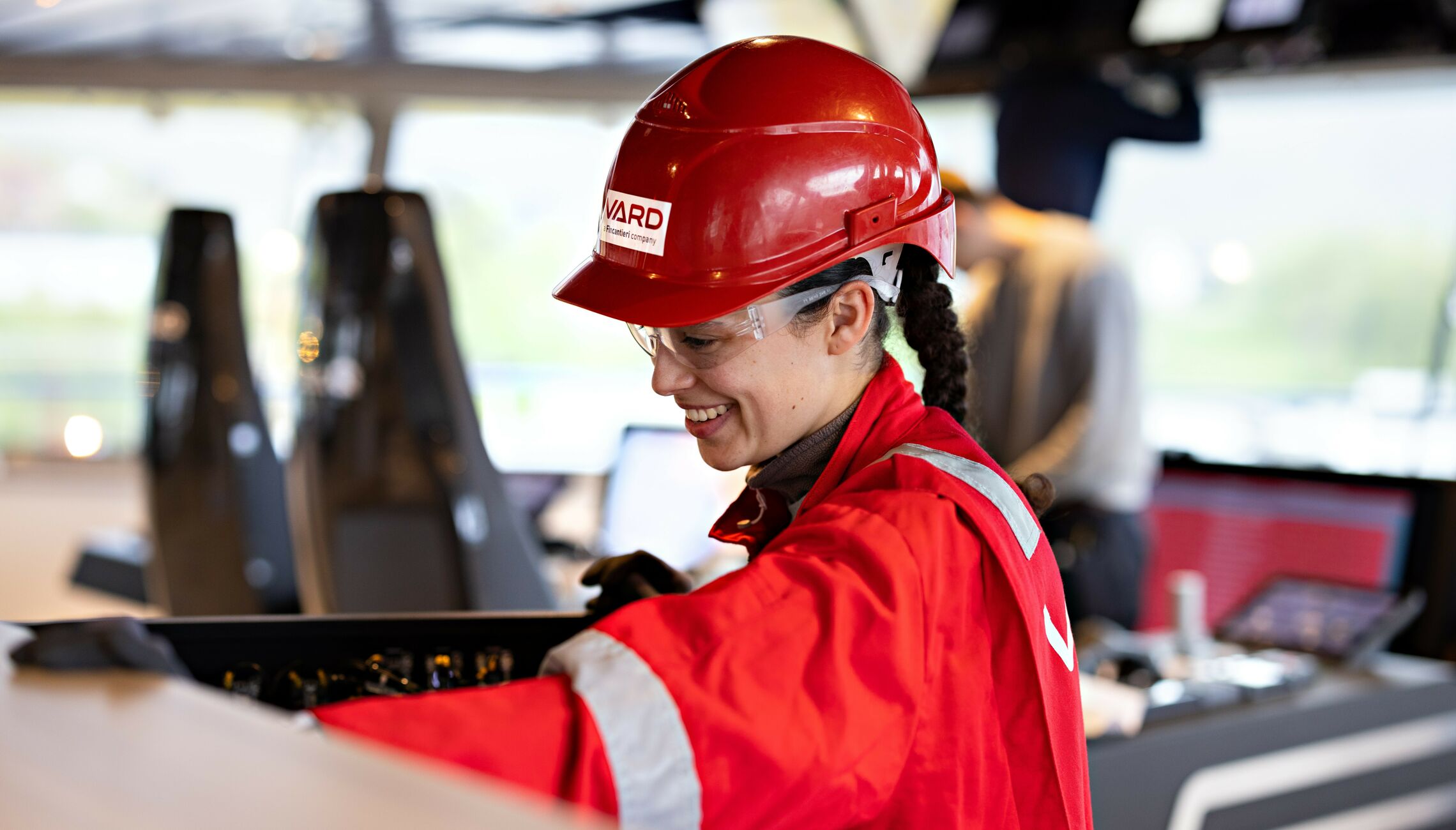 VARD signs contract with Island Offshore for Hybrid Ocean Energy ...