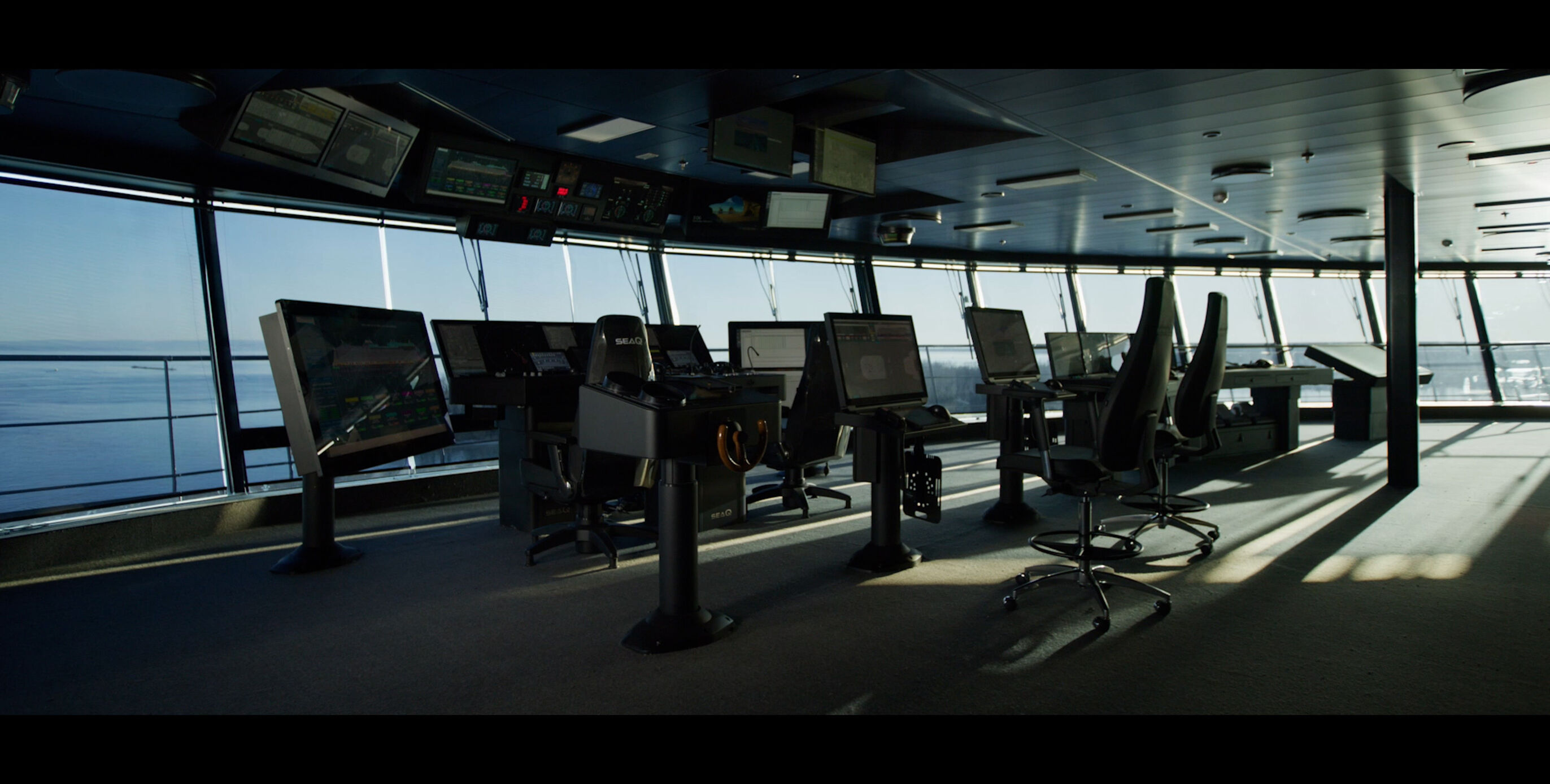 Vard Electro's first SeaQ Integrated Bridge for Cruise - VARD